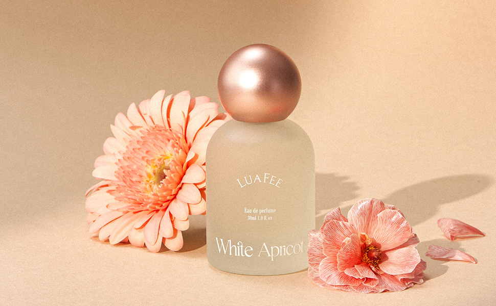 Amazon | LUAFEE公式(ルアぺ) ホワイトアプリコット 30ml／香水／高い賦香率／プレグランス (ホワイトアプリコット(既存)) | Luafee | オードパルファム・EDP 通販