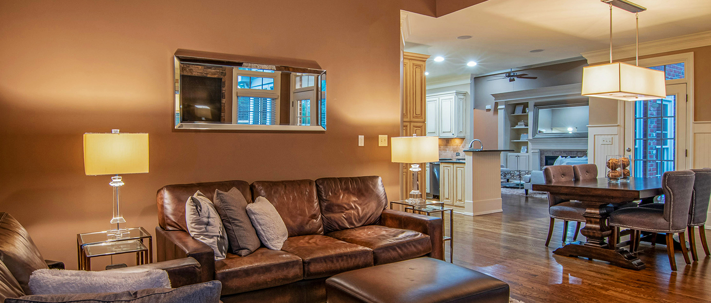 Amazon | LED電球 T形タイプ 口金直径26mm 100w形相当 昼白色 8.3W 1110ルーメン 一般電球 T形タイプ 密閉器具対応 電球形蛍光灯 調光器非対応 風呂場 キッチン ...