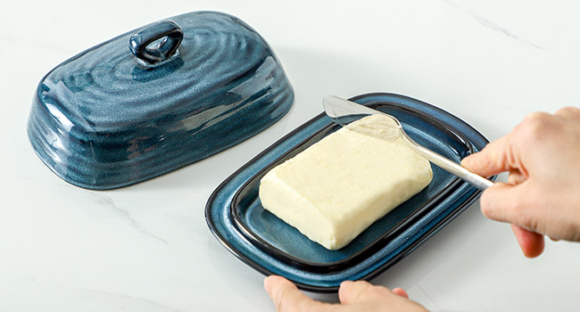 Amazon.com | Hasense Butter Dish with Lid, Porcelain Butter Container with Handle for Countertop ...