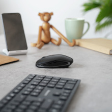 CHERRY GENTIX BT, Kabellose Bluetooth-Maus, Multi-Device-Funktion für bis zu 3 Geräte ...