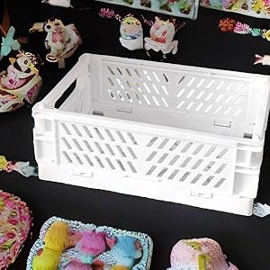 Cyrank Mini Foldable Plastic Storage Basket with Handle