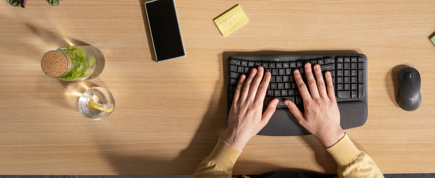 Logitech Wave Keys Mk670 Combo Wireless Ergonomic Keyboard With Signature M550 L Wireless Mouse