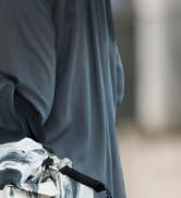 Amazon｜マーナ (marna) fuu ネックピロー (一息で膨らむ/たためば片手サイズ/洗濯可) 首 枕 コンパクト エアー (旅行/飛行機/車 などに) 首枕 ピンク S490P ...