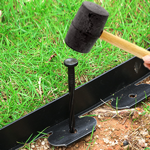 Amazon.com : Landscape Edging Kit 33 FT with 40 Spikes, No Dig Garden Edging 2 Inch Tall Lawn ...