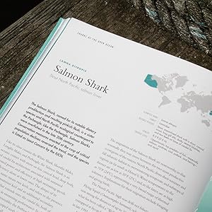 The Lives of Sharks: A Natural History of Shark Life (The Lives of the Natural World): Abel ...