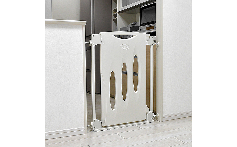 Amazon.co.jp: JTC BABY 取付幅69cm～95.5cm あしでもゲートIII 足でも開くベビーゲート 低段差1.5cm つっぱり式 オートクローズ 扉開放 ダブルロック 高 ...