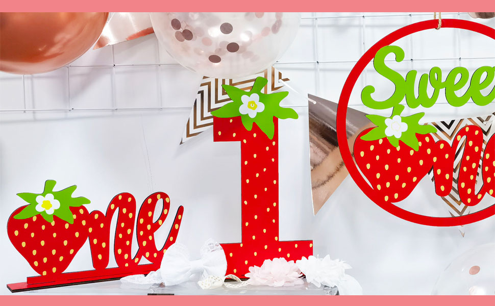 Amazon.com: Wooden Strawberry One Letter Sign Wooden Table Center ...