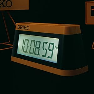 Amazon.co.jp: セイコークロック(Seiko Clock) 目覚まし時計 置き時計 デジタル スポーツタイマーデザイン 黄・一部黒 58×130×47mm SQ818Y : ホーム ...