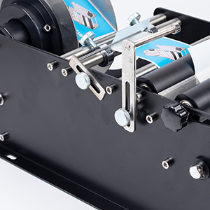 Amazon.com : Label Applicator Manual Round Bottle Labeling Machine ...