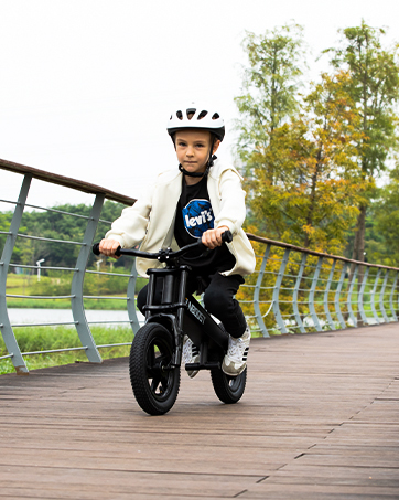 Amazon.com : FUNBOOST K2 Electric Balance Bike for Kids, 12 inch Pneumatic Tire, 150W Peak Motor ...