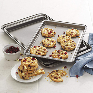 STARVAST Non Stick Oven Baking Trays, 3 Pieces Carbon Steel (PFOA Free ...