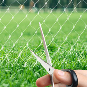 VASLON Anti Bird Netting 33 x 16 Ft Nylon Anti Bird Mesh Net Reusable Protective Garden Netting ...