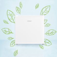 COMFEE' Mini Fridge RCD50WH1(E), 43L White Table Top Fridge with ...