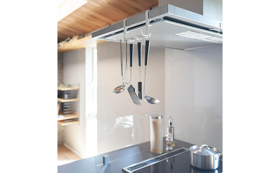 Amazon｜山崎実業(Yamazaki) レンジフード 横 フック 7連 ホワイト W18×D9×H11cm タワー tower キッチンツールフック レンジフードに挟むだけ 1787 ...