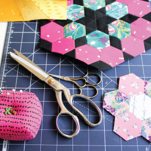 Ultimate Paper Piecing Reference Guide: Everything Quilters Need to Know about Foundation (FPP ...