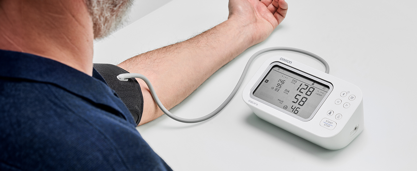 OMRON X7 Smart AFib Misuratore di Pressione da Braccio | Screening dell ...