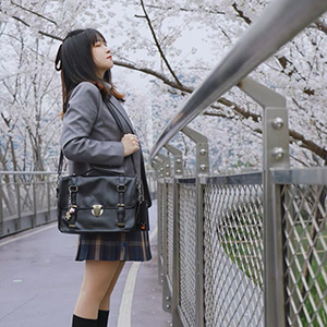 Amazon.co.jp: [Formemory] 本格制服 コスプレ スクールブレザー ジャケット 制服 ワッペン付き 2点セット JKコスプレ 女子高生 V首 コスプレ 卒業式 入学式 ...