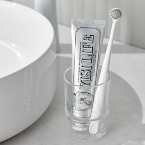 Amazon.com: Bathroom Glass Cup, Aomasi Transparent Toothbrush ...