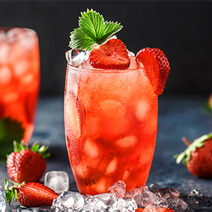 The Classic Cocktail Recipe Book for Beginners: A Complete Guide for Home Mixologists with Tools ...