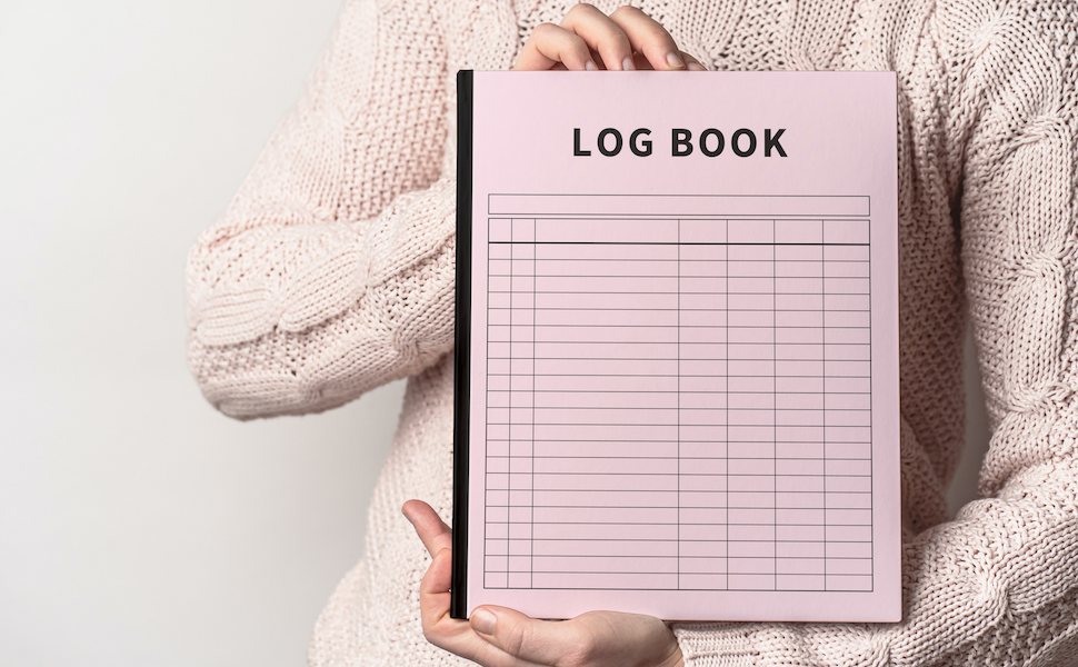 Log Book: Large Multipurpose with 7 Columns to Track Daily Activity ...