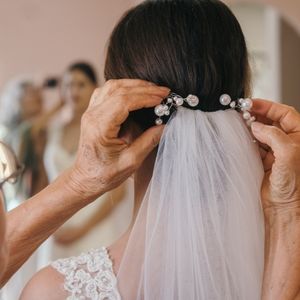 Hochzeitsplaner & Ratgeber für die Brautmutter: Der ultimative Leitfaden zur Hochzeitsplanung ...