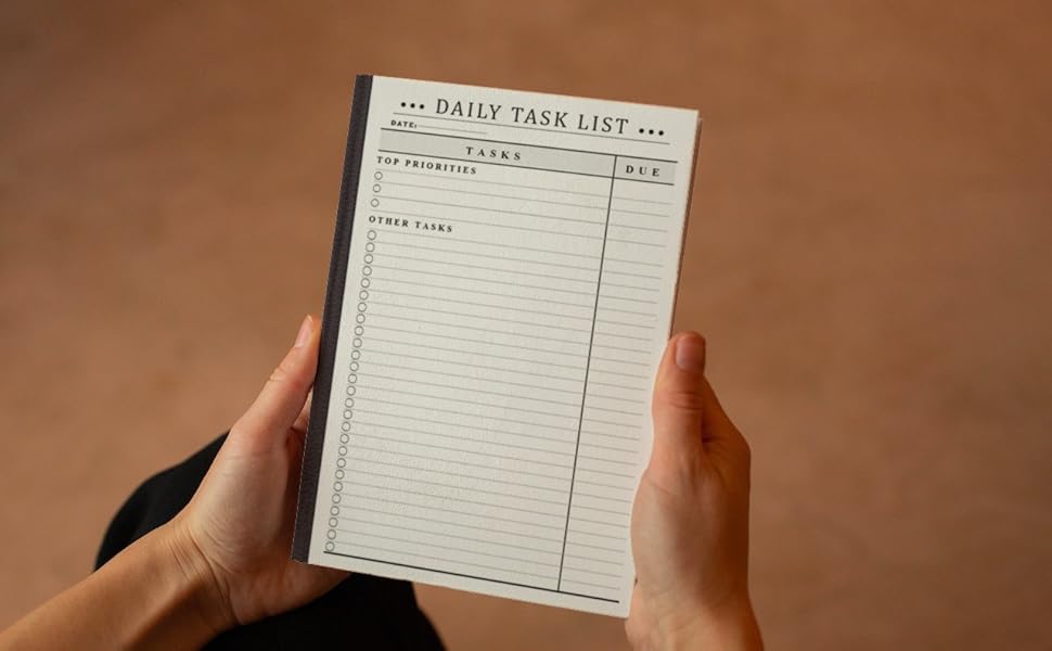 Amazon.com: Daily Task List: To Do List Notebook | Daily Task Manager ...