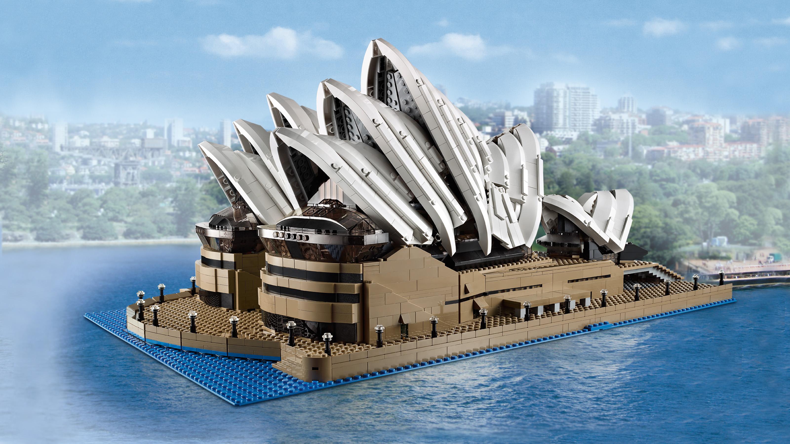 LEGO Creator Expert Sydney Opera House, Building Sets - Amazon Canada