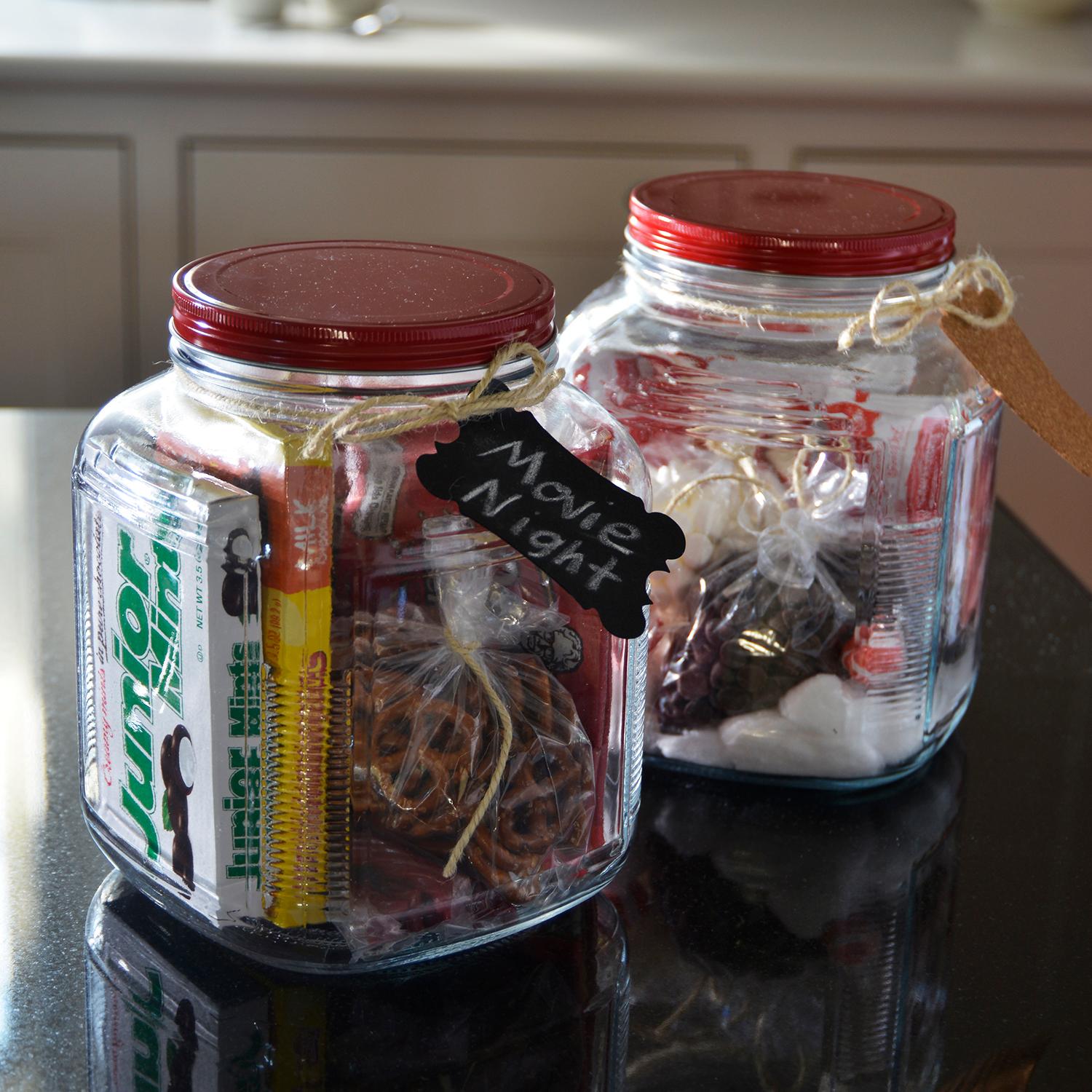 Amazon.com: Anchor Hocking 1-Gallon Cracker Jar with Cherry Red ...