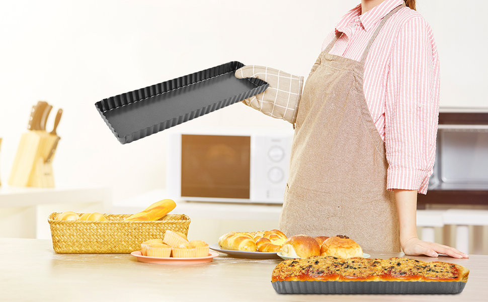 Amazon.com: Cyimi Rectangular Tart Pan 14 Inch Nonstick Quiche Pie Pan ...