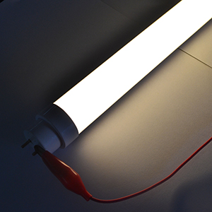 Amazon | ケース販売特価 led蛍光灯 40w形 直管 工事不要 FLR LED 40W HF32 日本製 直管型 器具 消費電力20W 高輝度 昼光色6000K エコled 直管 ...