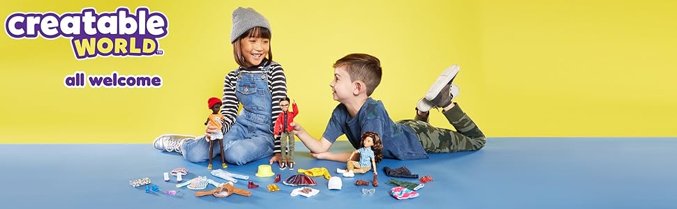 Amazon.com: Creatable World Deluxe Character Kit DC-557 Customizable ...