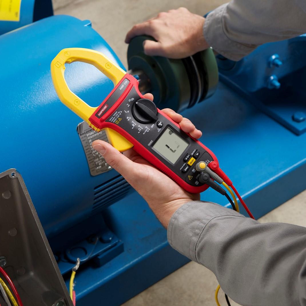 Amprobe Amp-330 Clamp Meter: Amazon.ca: Industrial & Scientific