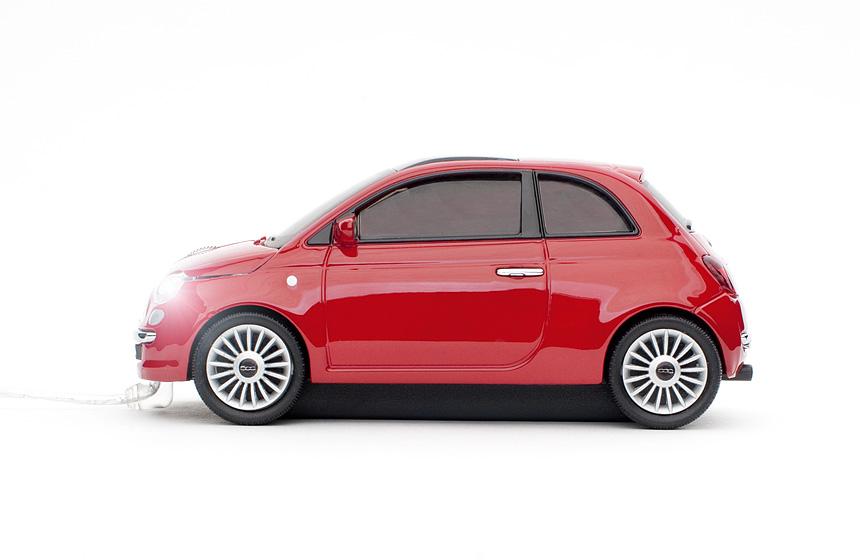Amazon.com: Click Car CCM660356 Fiat 500 Wired Optical Mouse, Red ...