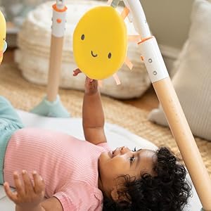 Amazon.com : Ingenuity Tummy-to-Toes 6-in-1 Milestone Center, Play Gym ...