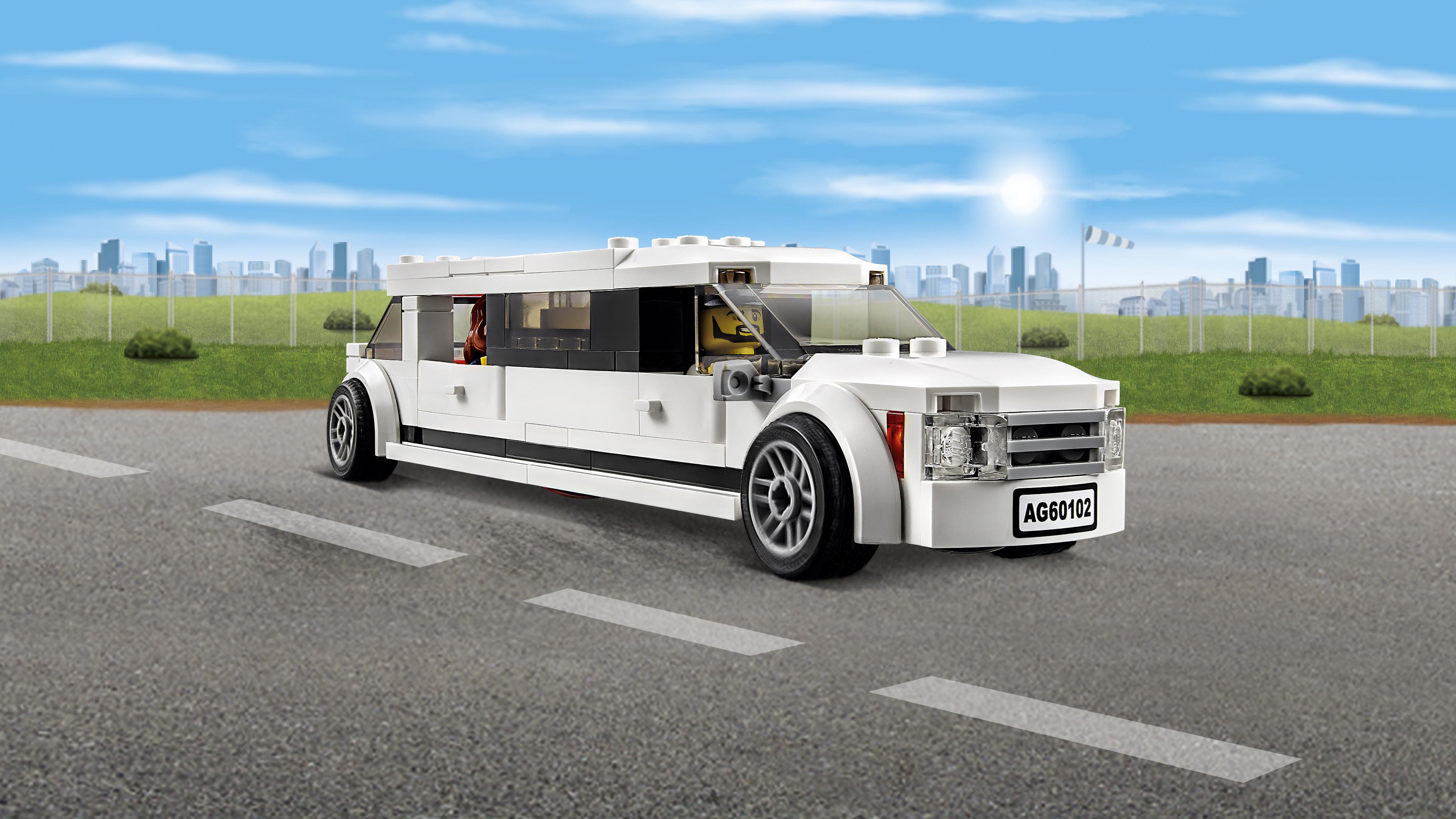 LEGO City Airport VIP Service 60102 Building Toy, Building Sets ...