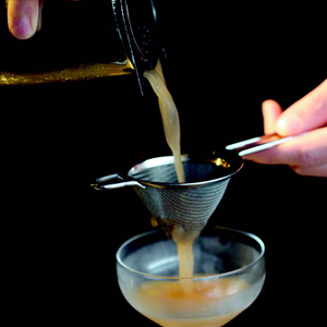 diffordsguide Cocktails: The Bartender's Bible: Difford, Simon: 9781770852228: Amazon.com: Books