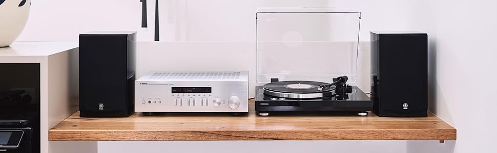 Yamaha TT-S303 Turntable with Switchable Phono/Line Output and Belt ...