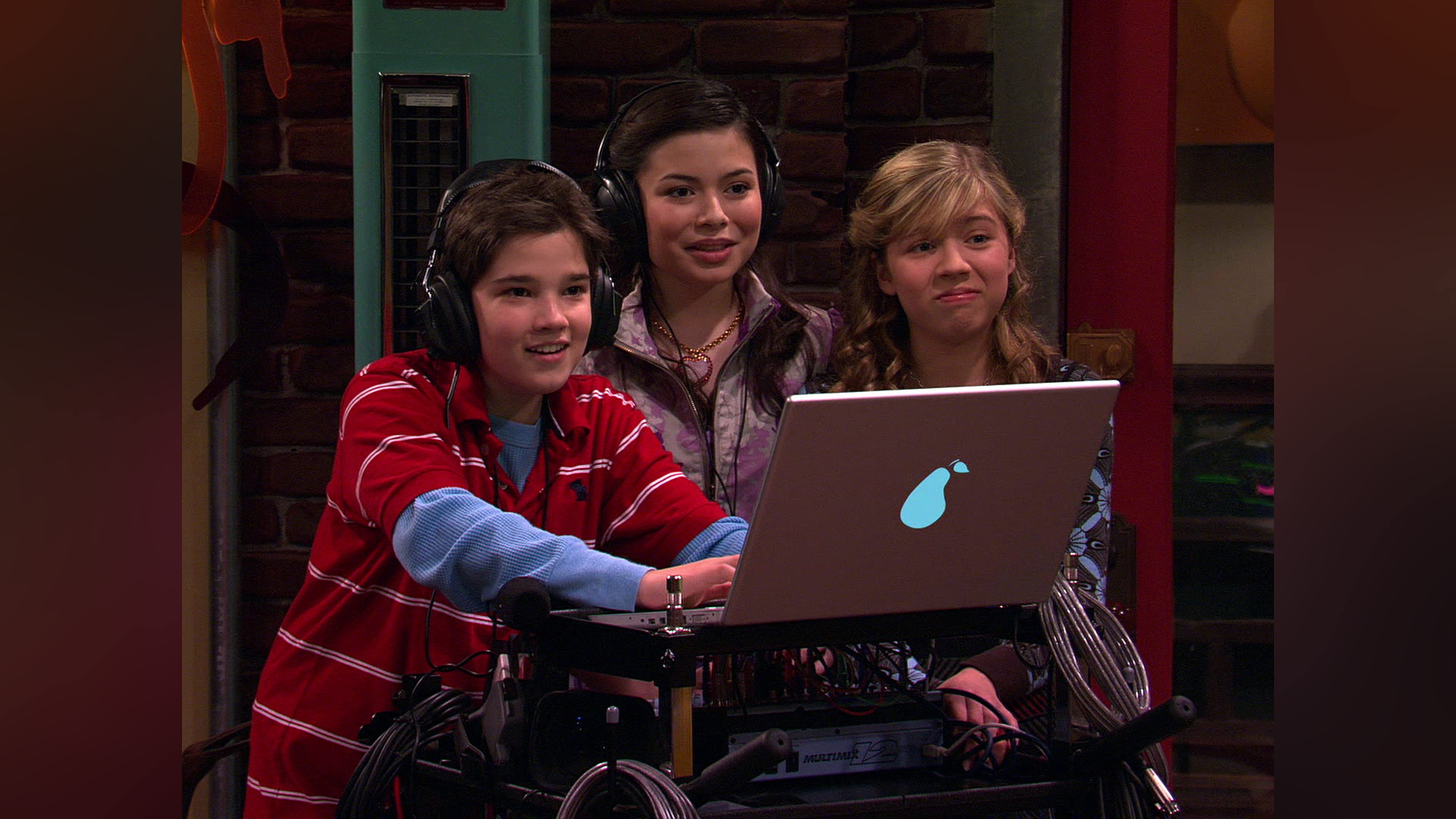 Icarly Iwant More Viewers