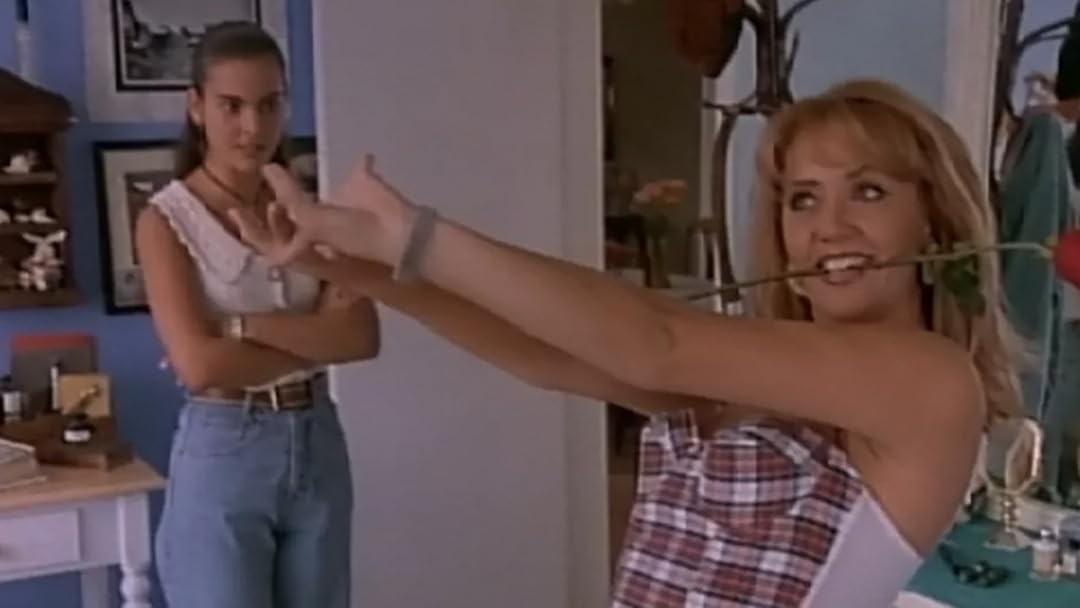 Prime Video: Educación sexual en breves lecciones / Nada que ver