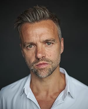 Rupert Hill: Movies, TV, and Bio