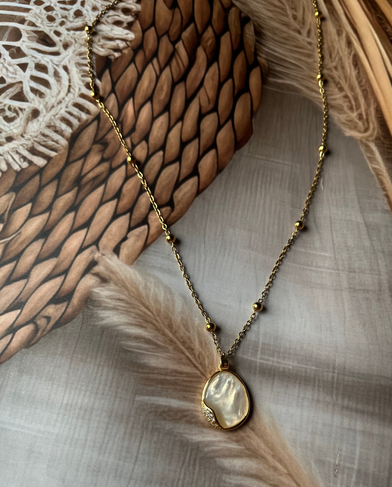 Buy Mother Pearl Chain Pendant | Sj jewellery