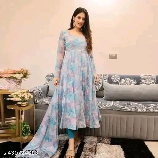 Buy JOBAN HEAVY GEORJET PRINTED GOWN WITH PRINTED DUPATTA SET | Deehit ...