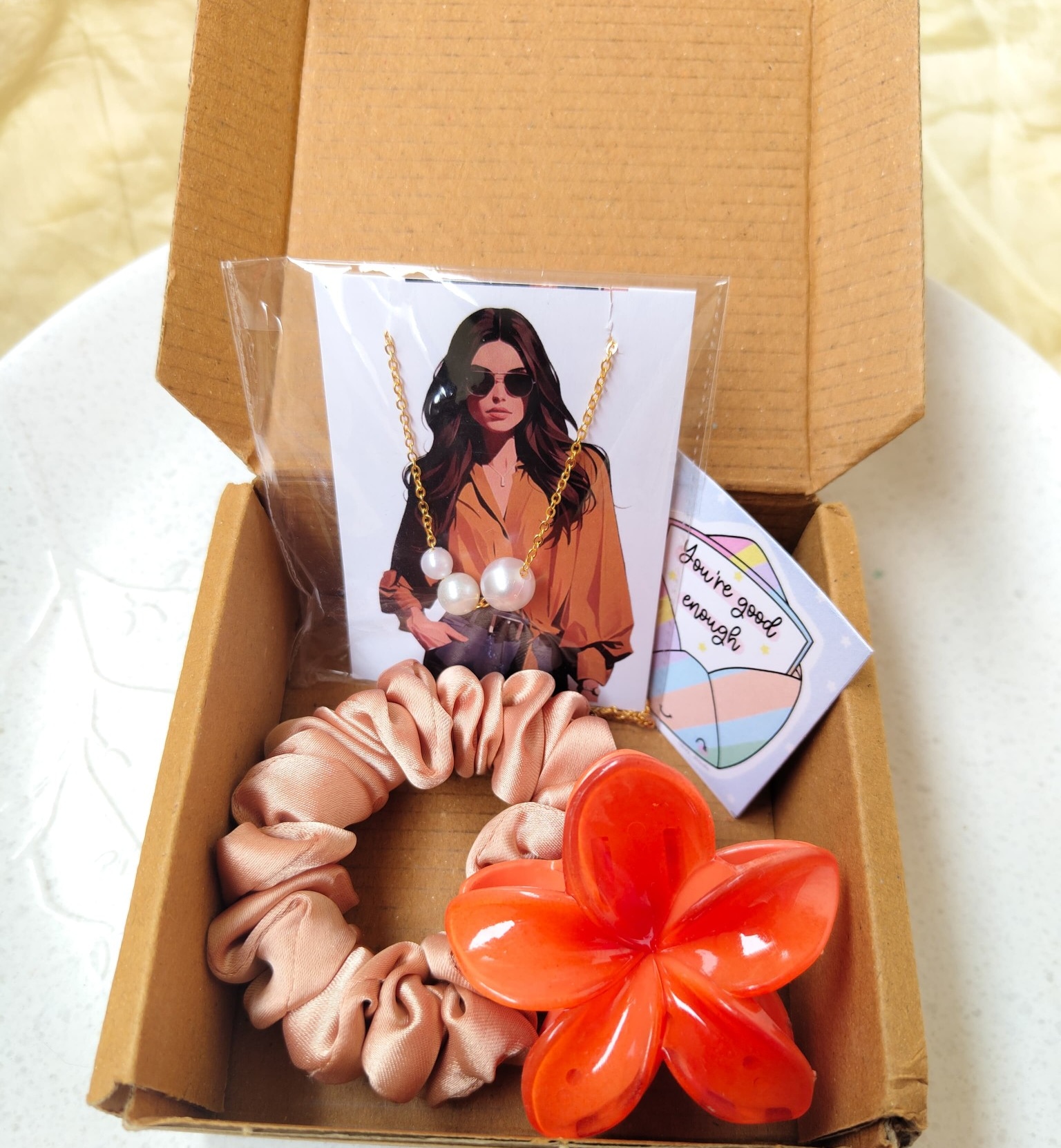 Buy Orange Hamper | thesoftgirlclub