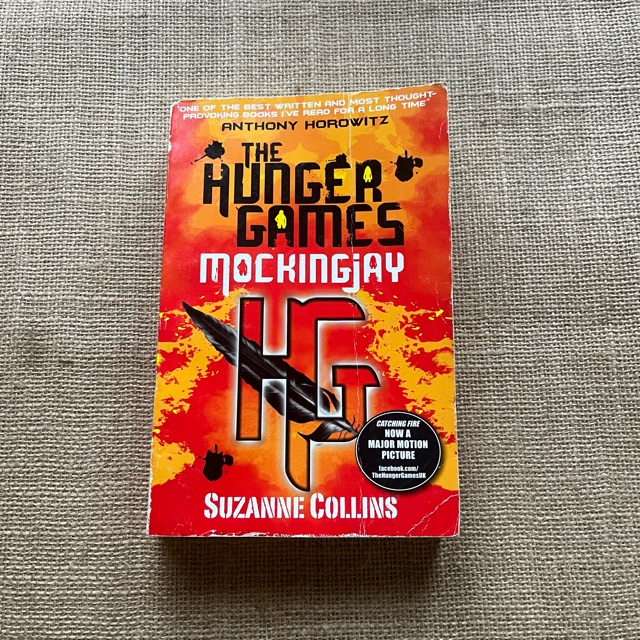 Buy The Hunger Games - Suzanne Collins | Oldbookshop
