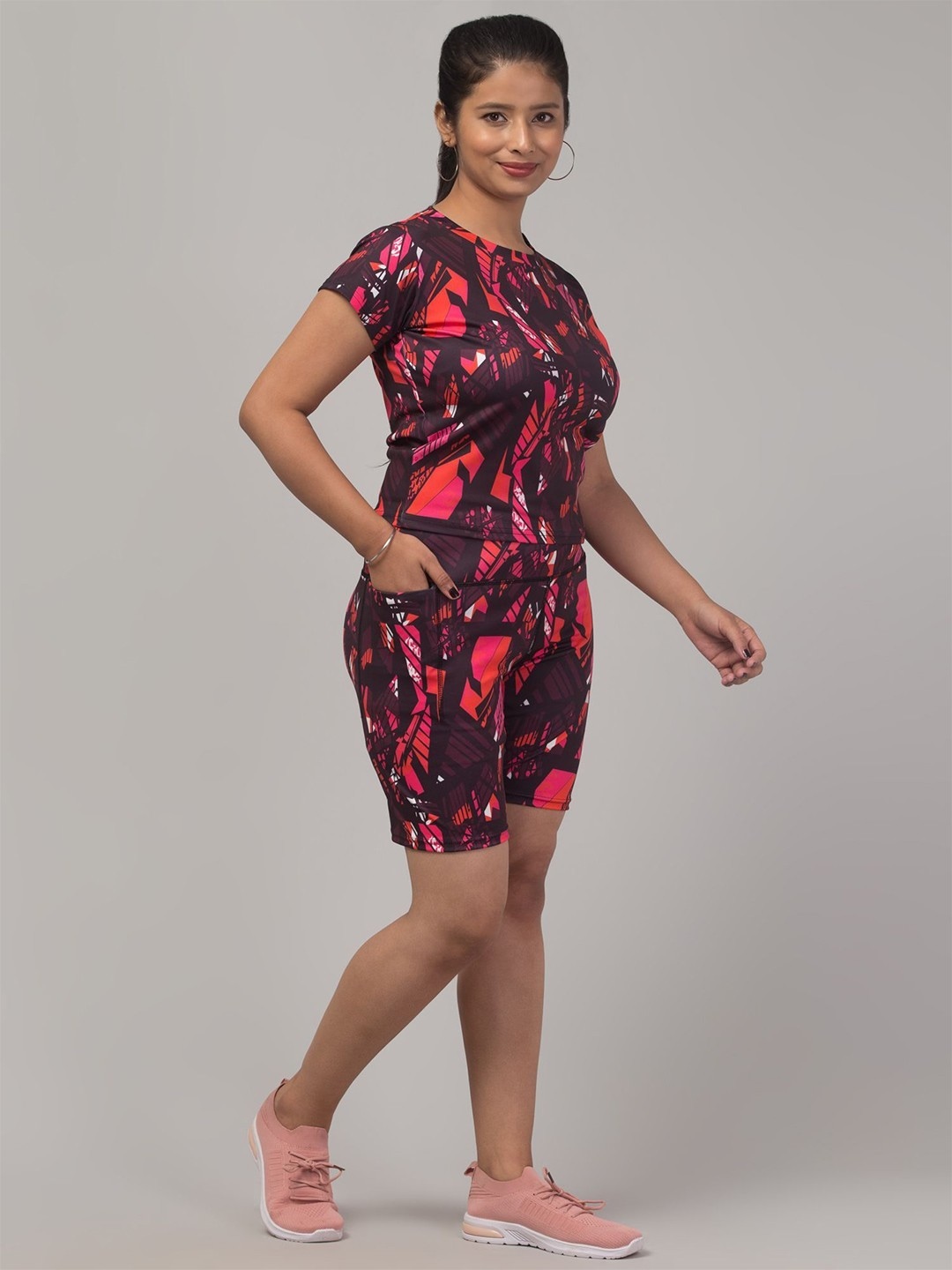 Buy WUGO::4 Way Imported Fabric Printed Yoga Crop Tops Active wear For ...