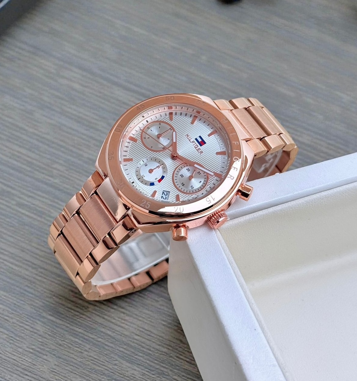 Buy Tommy Hilfiger Women's Watch | Premium Chronograph Design | Watch ...