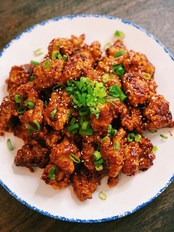 Buy Garlic Chicken | Jaiswal Night Mess