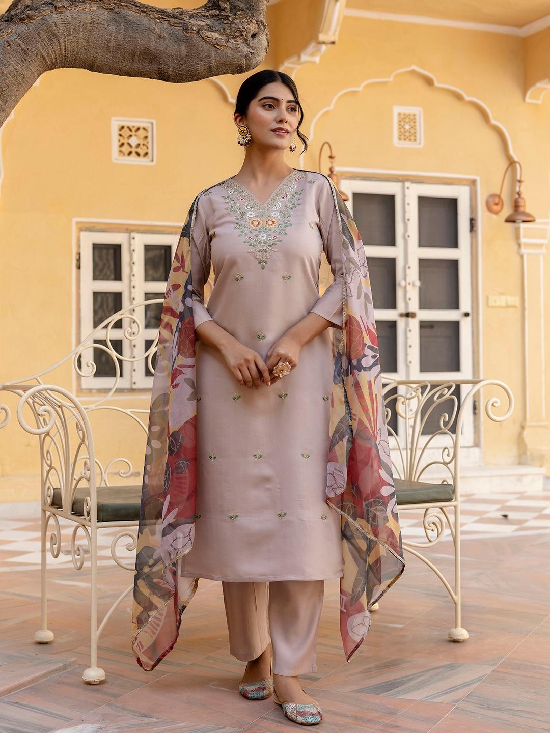 Buy Beige Chanderi With Cotton Lining Embroidered Straight Kurta With ...